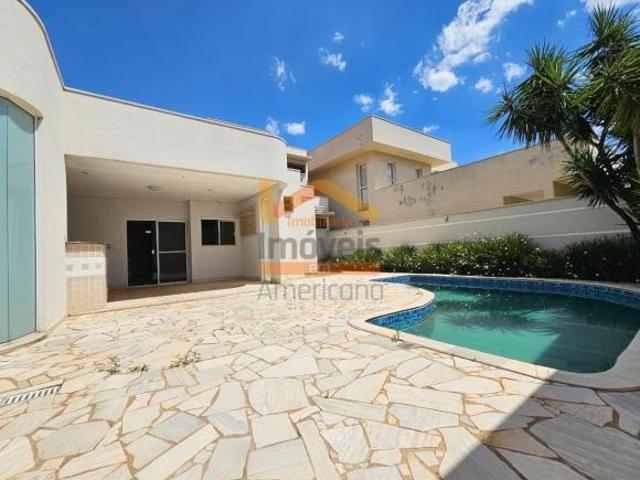 Casa de Condomínio para venda em Jardim Imperador de 205.00m² com 3 Quartos, 3 Suites e 4 Garagens