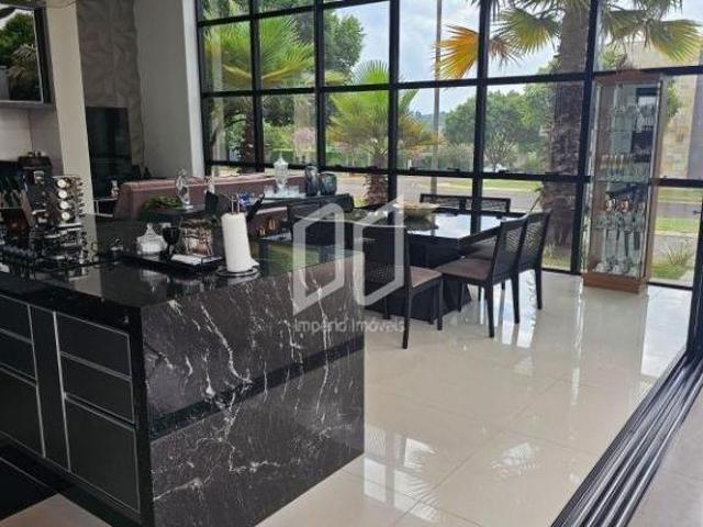 Casa de Condomínio para venda em Jardim Imperador de 210.00m² com 3 Quartos, 3 Suites e 4 Garagens