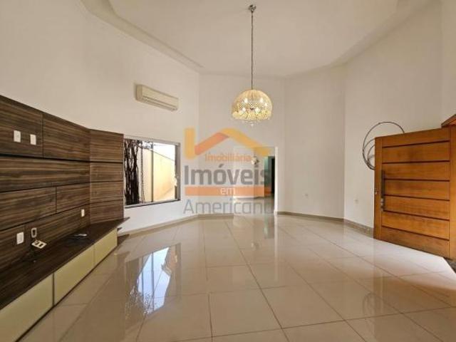 Casa de Condomínio para venda em Jardim Imperador de 232.00m² com 3 Quartos, 1 Suite e 4 Garagens