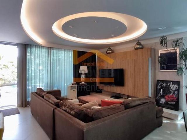 Casa de Condomínio para venda em Jardim Imperador de 390.00m² com 3 Quartos, 1 Suite e 4 Garagens