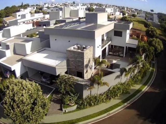 Casa de Condomínio para venda em Jardim Imperador de 323.00m² com 3 Quartos, 3 Suites e 4 Garagens
