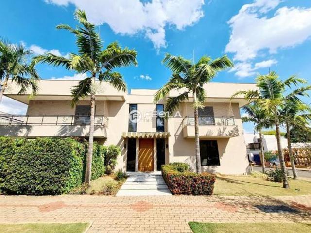 Casa de Condomínio para venda em Jardim Imperador de 325.00m² com 3 Quartos, 3 Suites e 4 Garagens