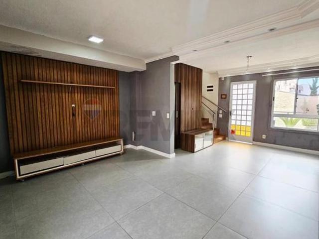Casa de Condomínio para venda em Jardim Interlagos de 65.00m² com 2 Quartos