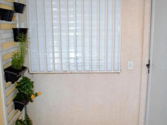 Casa de Condomínio para venda em Jardim Ipanema de 70.00m² com 2 Quartos e 2 Garagens