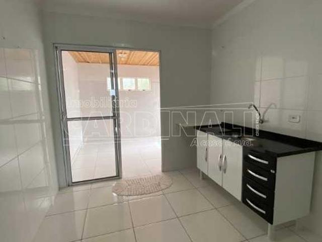 Casa de Condomínio para venda em Jardim Ipanema de 100.00m² com 2 Quartos, 1 Suite e 2 Garagens