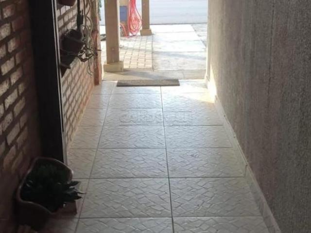Casa de Condomínio para venda em Jardim Ipanema de 109.00m² com 4 Quartos, 1 Suite e 2 Garagens