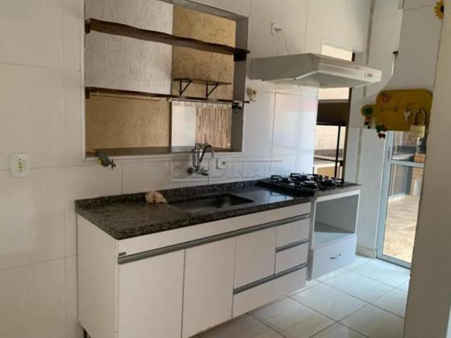 Casa de Condomínio para venda em Jardim Ipanema de 115.00m² com 3 Quartos, 1 Suite e 2 Garagens