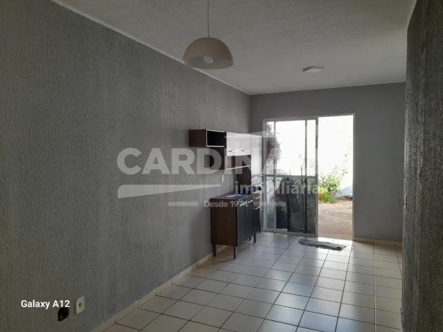 Casa de Condomínio para venda em Jardim Ipanema em São Carlos São Paulo de 42.00m² com 2 Quartos e 2 Garagens