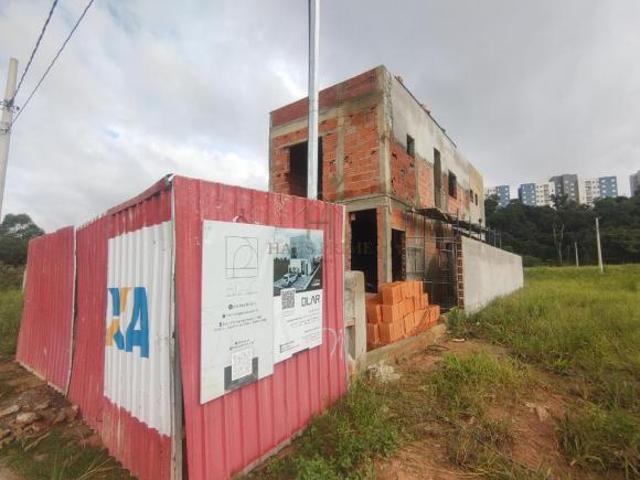 Casa de Condomínio para venda em Jardim Ipês de 110.00m² com 3 Quartos, 3 Suites e 2 Garagens