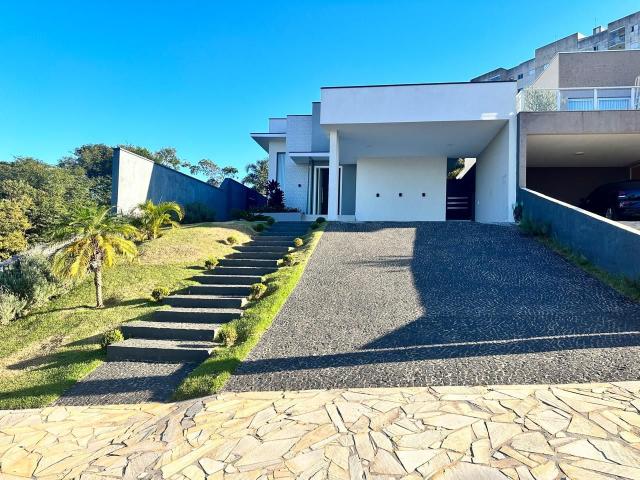 Casa de Condomínio para venda em Jardim Jurema em Valinhos São Paulo de 206.00m² com 3 Quartos, 3 Suítes e 4 Garagens