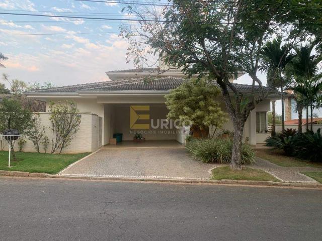 Casa de Condomínio para venda em Jardim Jurema em Valinhos São Paulo de 252.85m² com 3 Quartos, 3 Suítes e 4 Garagens