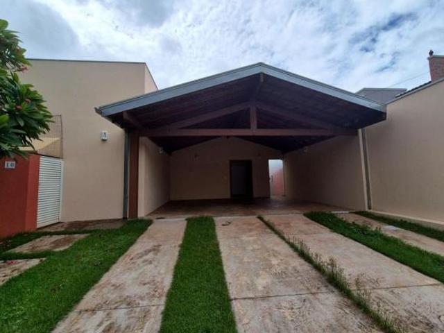 Casa de Condomínio para venda em Jardim Magnólias de 234.00m² com 3 Quartos, 1 Suite e 4 Garagens