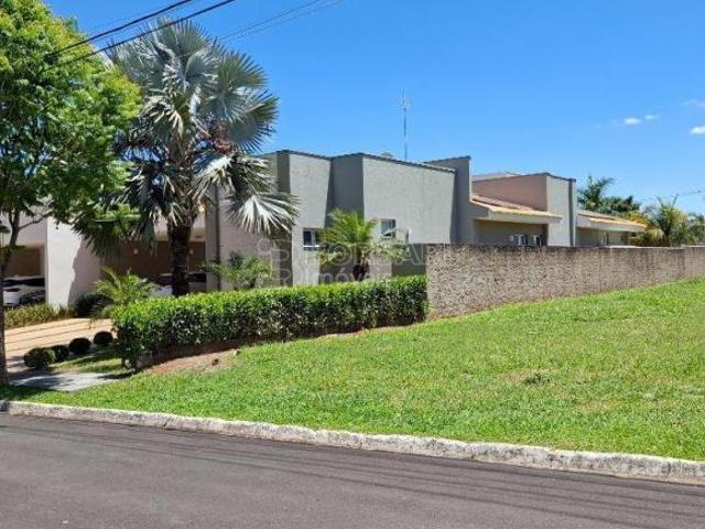 Casa de Condomínio para venda em Jardim Magnólias de 347.00m² com 3 Quartos, 3 Suites e 2 Garagens