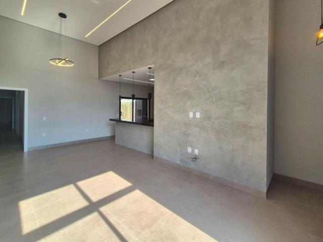 Casa de Condomínio para venda em Jardim Maria Luiza Ii de 137.00m² com 3 Quartos, 1 Suite e 4 Garage
