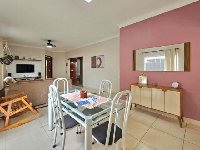 Casa de Condomínio para venda em Jardim Maria Luiza Iv de 152.00m² com 3 Quartos, 1 Suite e 4 Garage