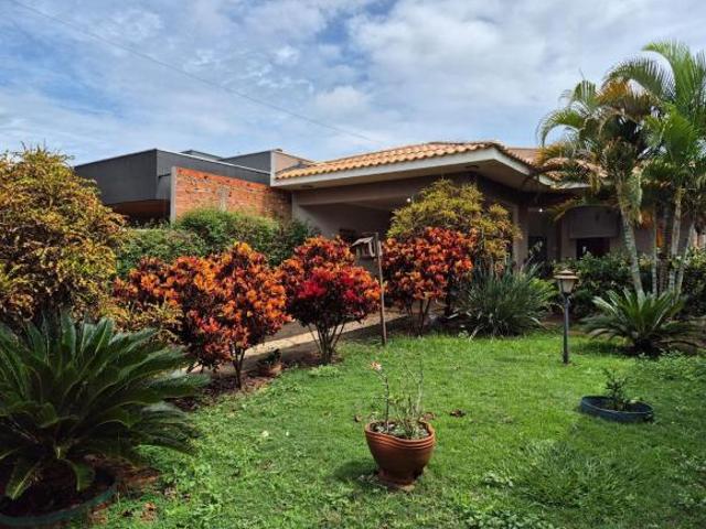 Casa de Condomínio para venda em Jardim Maria Luiza Iv de 153.00m² com 2 Quartos, 2 Suites e 3 Garag
