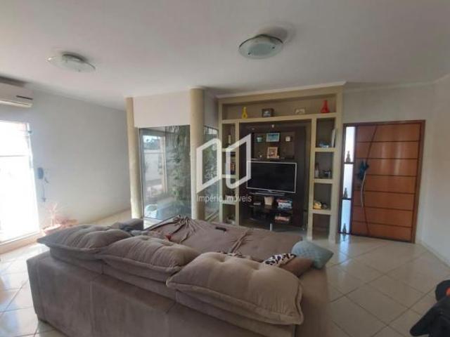 Casa de Condomínio para venda em Jardim Maria Luiza Iv de 175.00m² com 3 Quartos e 2 Garagens