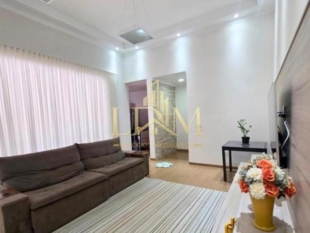 Casa de Condomínio para venda em Jardim Marialice de 250.00m² com 3 Quartos, 2 Suites e 4 Garagens