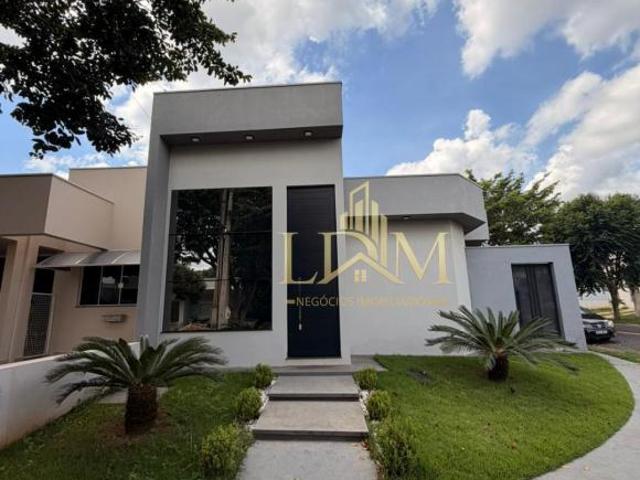 Casa de Condomínio para venda em Jardim Marialice de 216.00m² com 3 Quartos, 1 Suite e 2 Garagens