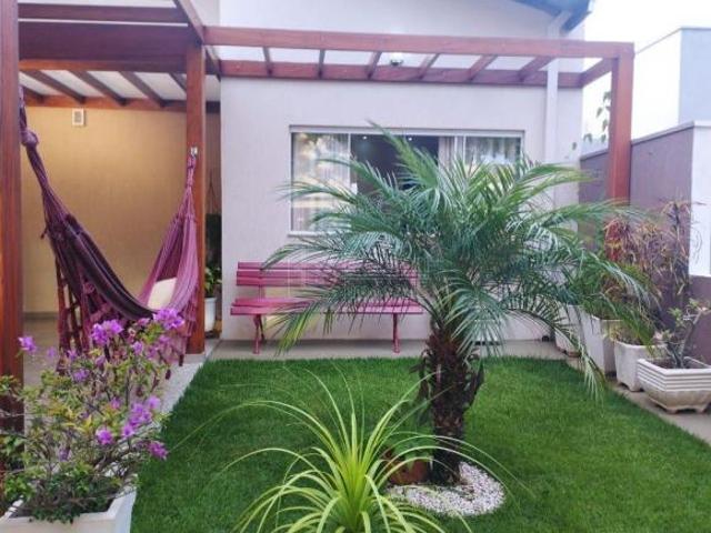 Casa de Condomínio para venda em Jardim Marialice de 85.00m² com 3 Quartos, 1 Suite e 1 Garagem
