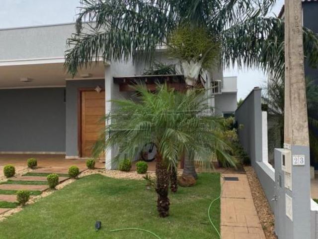 Casa de Condomínio para venda em Jardim Marivan de 250.00m² com 3 Quartos, 3 Suites e 2 Garagens