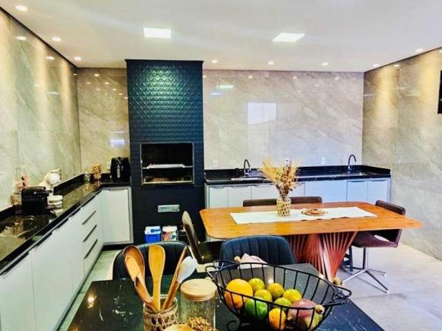 Casa de Condomínio para venda em Jardim Martins de 141.00m² com 2 Quartos, 2 Suites e 2 Garagens