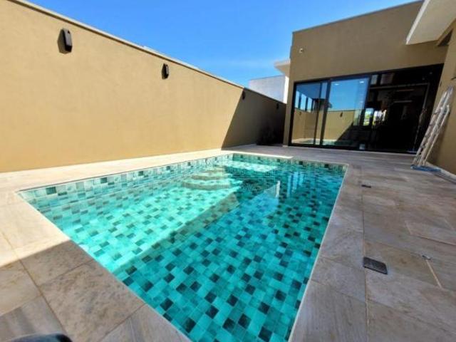 Casa de Condomínio para venda em Jardim Nova Araraquara de 300.00m² com 3 Quartos, 3 Suites e 4 Gara