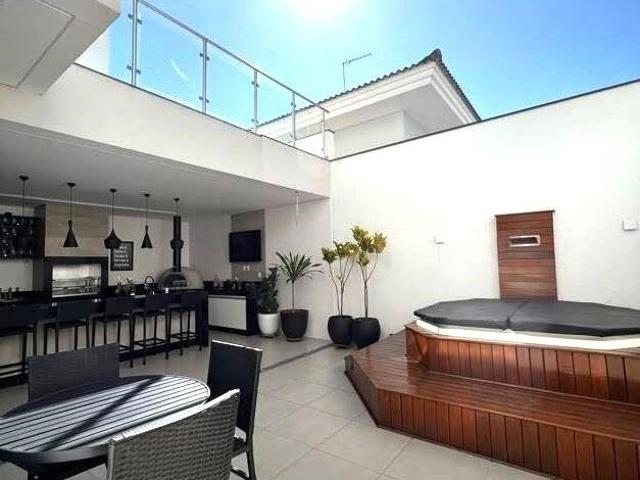 Casa de Condomínio para venda em Jardim Novo Horizonte em Sorocaba São Paulo de 190.00m² com 3 Quartos, 3 Suítes e 4 Garagens