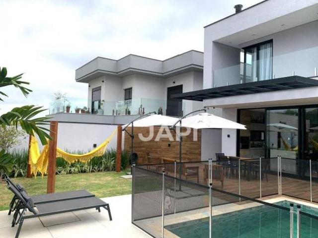 Casa de Condomínio para venda em Jardim Novo Mundo de 269.00m² com 4 Quartos, 3 Suites e 2 Garagens