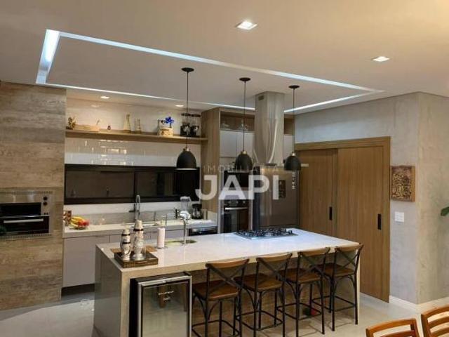 Casa de Condomínio para venda em Jardim Novo Mundo de 269.00m² com 4 Quartos, 3 Suites e 2 Garagens