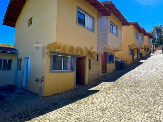 Casa de Condomínio para venda em Jardim São Felipe de 69.00m² com 3 Quartos, 1 Suite e 2 Garagens