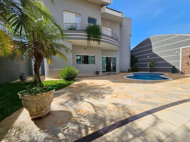 Casa de Condomínio para venda em Jardim São José de 284.00m² com 3 Quartos, 1 Suite e 2 Garagens
