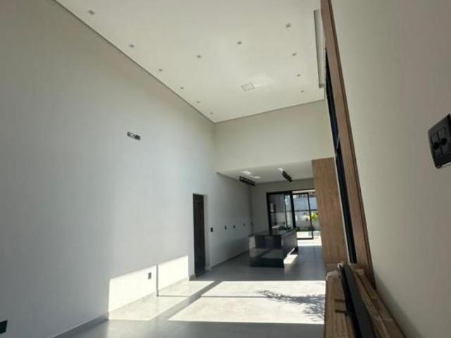 Casa de Condomínio para venda em Jardim São Pedro de 185.00m² com 4 Quartos, 4 Suites e 2 Garagens