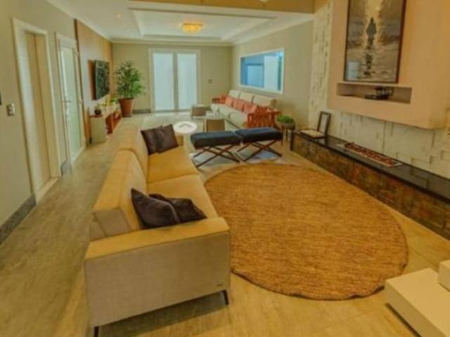 Casa de Condomínio para venda em Jardim São Pedro de 360.00m² com 4 Quartos e 3 Suites