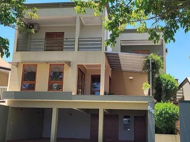 Casa de Condomínio para venda em Jardim Sol D&apos icaraí de 391.87m² com 4 Quartos, 1 Suite e 3 Garagens