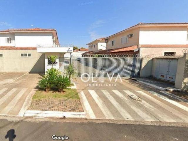 Casa de Condomínio para venda em Jardim Soraia de 70.00m² com 2 Quartos e 2 Garagens
