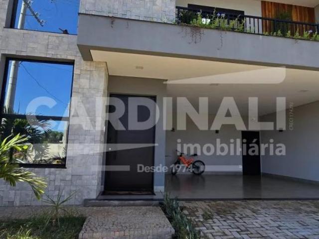 Casa de Condomínio para venda em Jardim Salto Grande de 285.00m² com 5 Quartos, 3 Suites e 4 Garagen