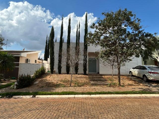 Casa de Condomínio para venda em Jardim Salto Grande em Araraquara São Paulo de 219.00m² com 3 Quartos, 3 Suítes e 4 Garagens