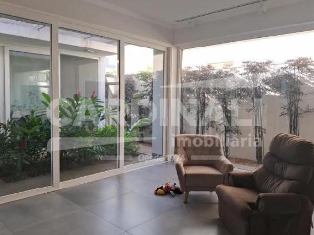 Casa de Condomínio para venda em Jardim Salto Grande de 220.00m² com 3 Quartos, 3 Suites e 2 Garagen