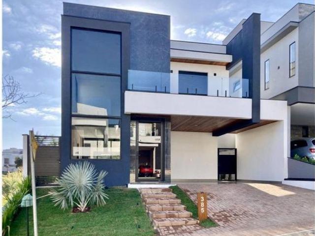 Casa de Condomínio para venda em Jardim Samambaia de 261.00m² com 3 Quartos, 3 Suites e 4 Garagens
