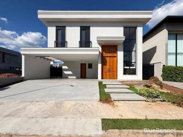 Casa de Condomínio para venda em Jardim Samambaia de 321.00m² com 3 Quartos, 3 Suites e 6 Garagens