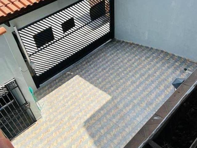 Casa de Condomínio para venda em Jardim Santa Bárbara de 250.00m² com 5 Quartos, 3 Suites e 2 Garage