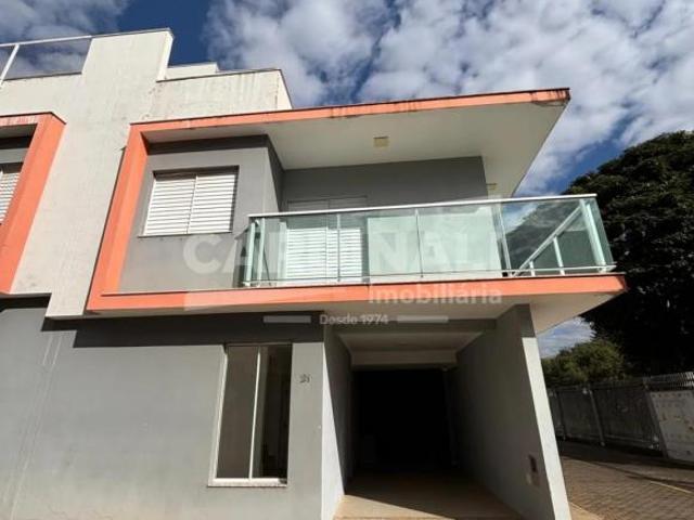 Casa de Condomínio para venda em Jardim Sao Carlos de 167.00m² com 3 Quartos, 1 Suite e 1 Garagem