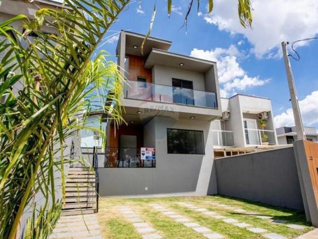Casa de Condomínio para venda em Jardim Shangri lá de 141.89m² com 3 Quartos, 3 Suites e 2 Garagens