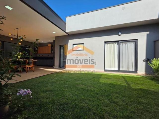 Casa de Condomínio para venda e aluguel em Jardim Pau Brasil de 216.00m² com 3 Quartos, 1 Suite e 4