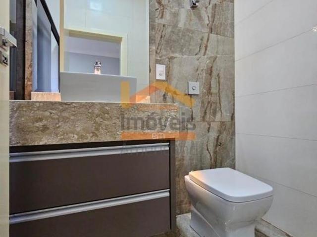 Casa de Condomínio para venda em Jardim Pau Brasil de 241.00m² com 3 Quartos, 3 Suites e 6 Garagens