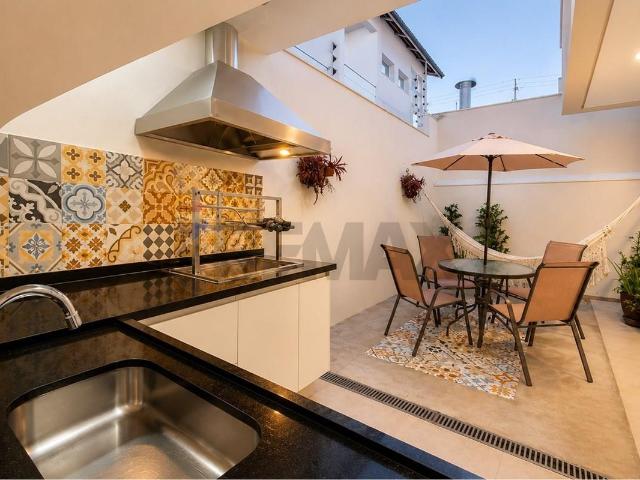 Casa de Condomínio para venda em Jardim Pagliato em Sorocaba São Paulo de 128.81m² com 3 Quartos, 1 Suíte e 2 Garagens