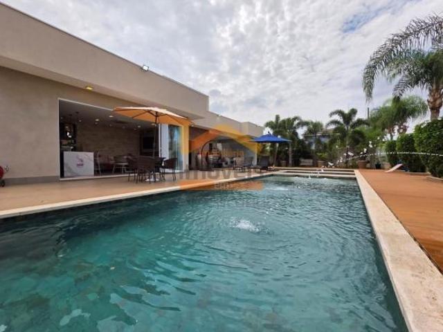 Casa de Condomínio para venda em Jardim Panambi de 400.00m² com 4 Quartos, 1 Suite e 4 Garagens