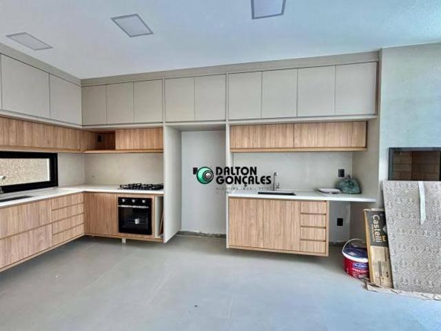 Casa de Condomínio para venda em Jardim Park Vista Real de 140.00m² com 3 Quartos, 3 Suites e 3 Gara