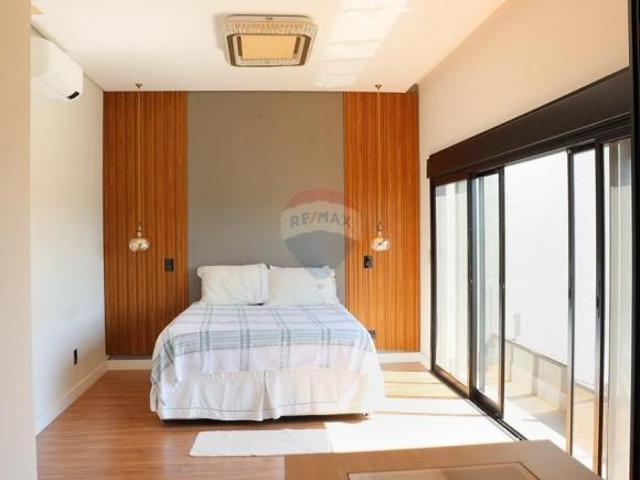 Casa de Condomínio para venda em Chácara Letônia de 243.07m² com 3 Quartos, 1 Suite e 4 Garagens